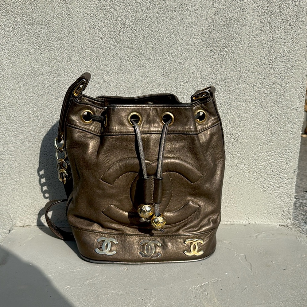 Chanel Triple Cc Bucket Bag Large - Gem